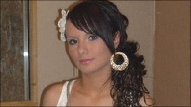 Nikitta police appeal over murdered teenager's mobile - BBC News