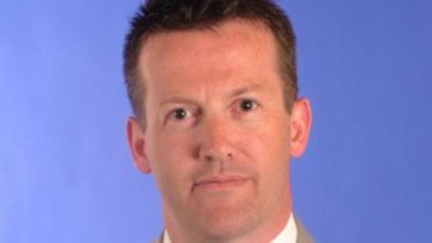 Six crash victims' names are released - BBC News