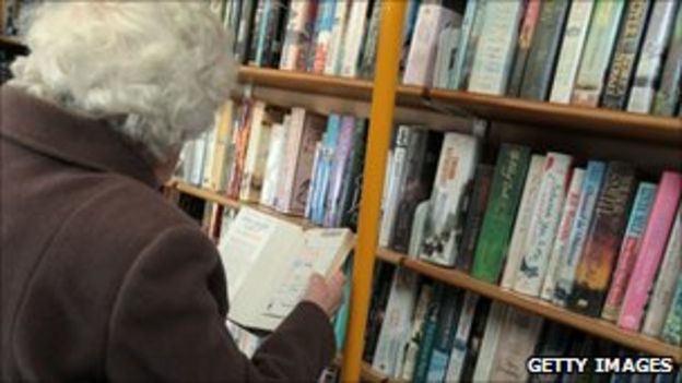 Gloucestershire libraries decision under review - BBC News