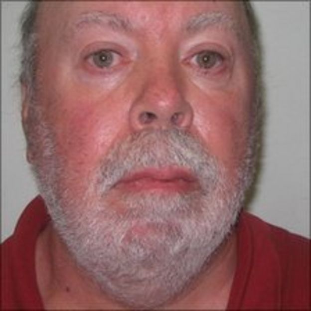 Fears over Brixton photographer David Trainer's abuse - BBC News