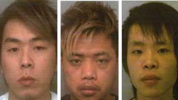 Three sentenced over Bristol kidnapping - BBC News