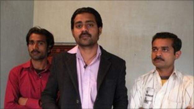 Behind the scenes of Pakistan Raymond Davis 'spy' saga - BBC News