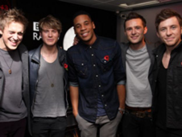 McFly bassist Dougie Poynter 'is back on form' on tour - BBC News