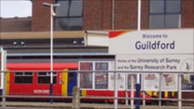 Guildford railway station plans go on display - BBC News