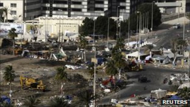 Bangladeshis complain of Bahrain rally 'coercion' - BBC News