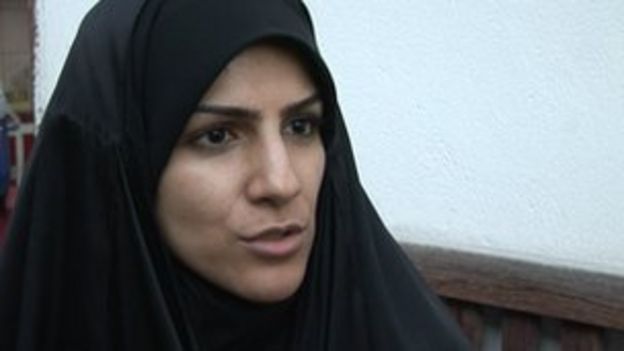 Bahrain unrest: Outspoken blogger forced into hiding - BBC News