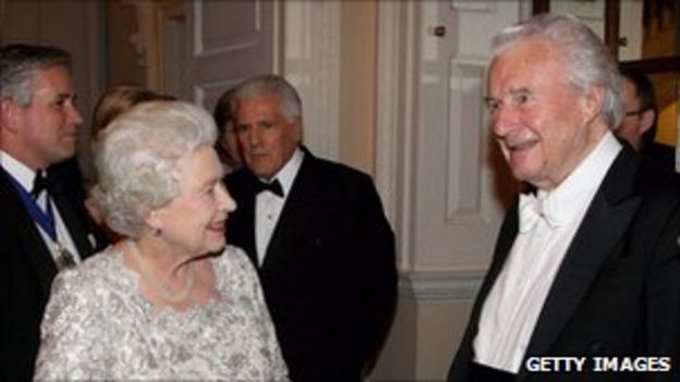 Obituary: Colin Davis - BBC News