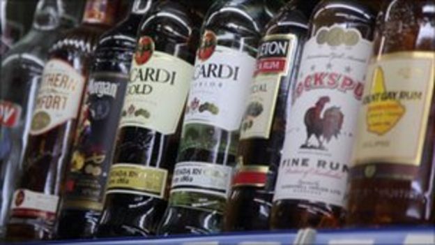 Alcohol misuse tackled in Liverpool - BBC News