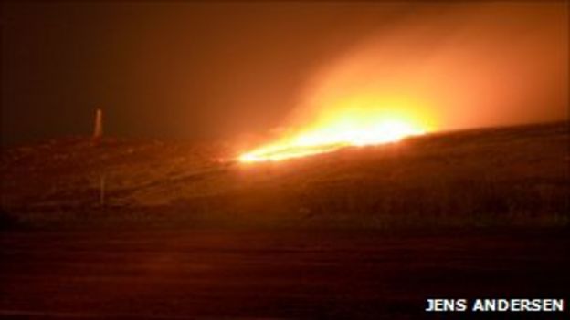 Carn Brea gorse fire 'started deliberately' - BBC News