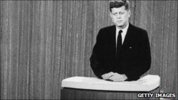 Documentary pioneer Richard Leacock dies at 89 - BBC News