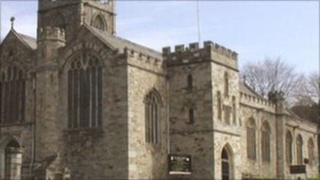 Bishop appoints new Archdeacon - BBC News