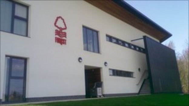 Nottingham Forest unveil £1.5m training facility - BBC News
