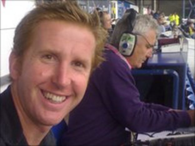 Wales at 'rock bottom' - ex-Wales striker Iwan Roberts - BBC Sport