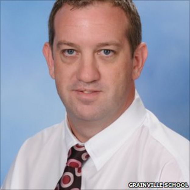 Grainville School to pay tribute to teacher who died - BBC News