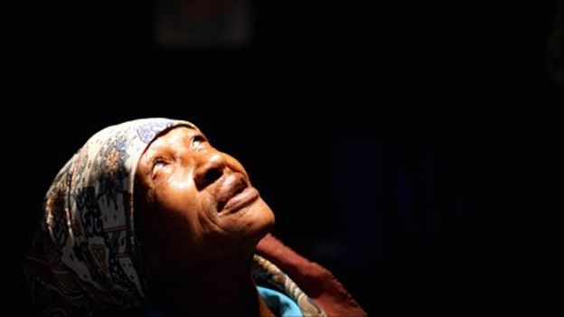 Eric Miyeni column: South Africa's Sowetan editor quits - BBC News