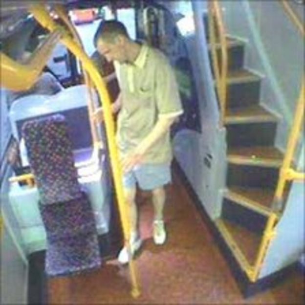 Lancashire prison van escapee is charged - BBC News