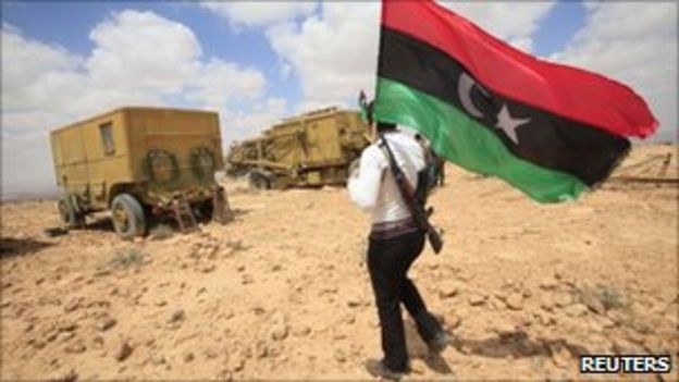 Cameron invites Libya rebels to open office in UK - BBC News