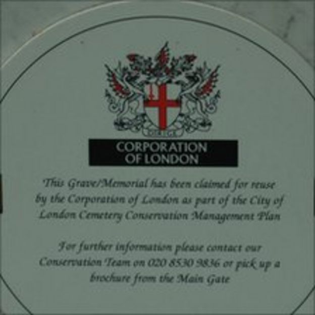 Reuse of graves 'needed to prevent crisis' - BBC News