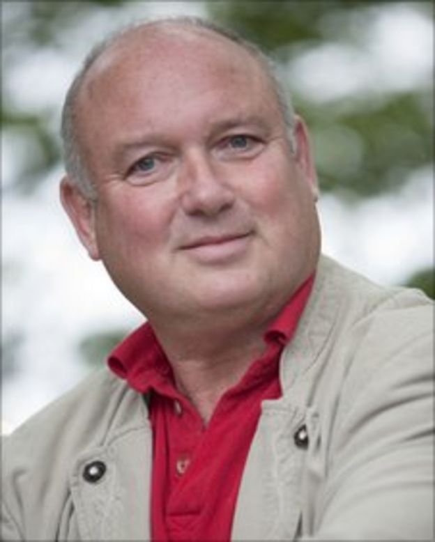 Louis de Bernieres on his dog days - BBC News