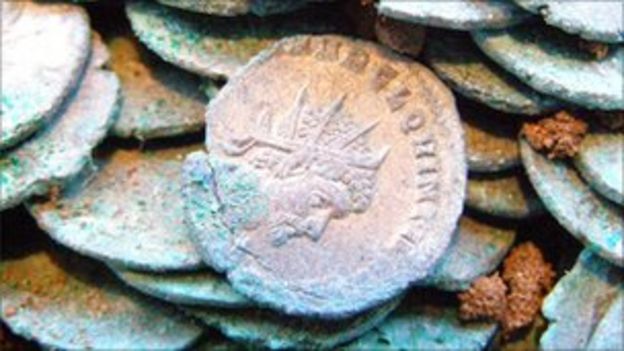 Hoard of Roman coins unearthed at Colchester dig - BBC News