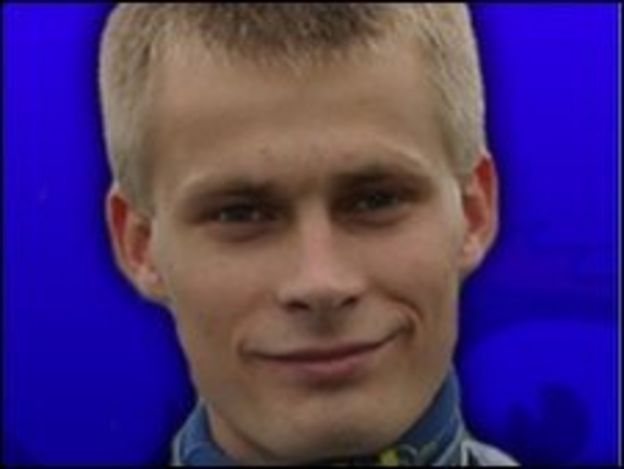 Redcar Bears sign Lubos Tomicek as Adam Roynon cover - BBC Sport