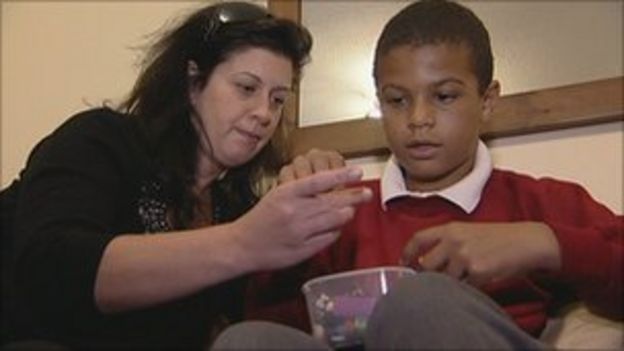 Lockyer's Middle School pupil 'threatened boy with knife' - BBC News