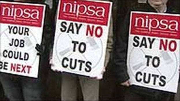 Nipsa members to vote on strike over cuts - BBC News
