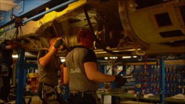 Saab fighter jet guns for orders - BBC News