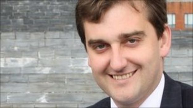 Tory leadership hopeful Nick Ramsay's broad appeal call - BBC News