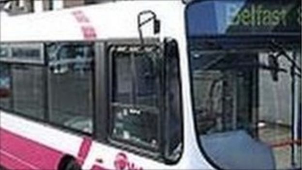 Belfast Metro bus drivers threaten summer protest - BBC News