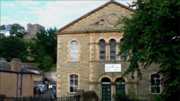 Clitheroe Methodist church faces £1m revamp challenge - BBC News