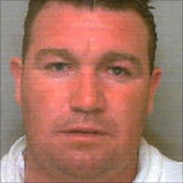 Paving firm boss Jim Coffey who targeted elderly jailed - BBC News