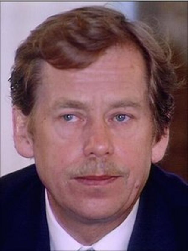 Obituary: Vaclav Havel - BBC News