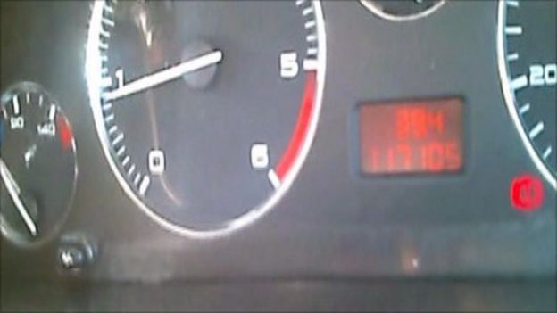 Car clocking ban called for by councils - BBC News