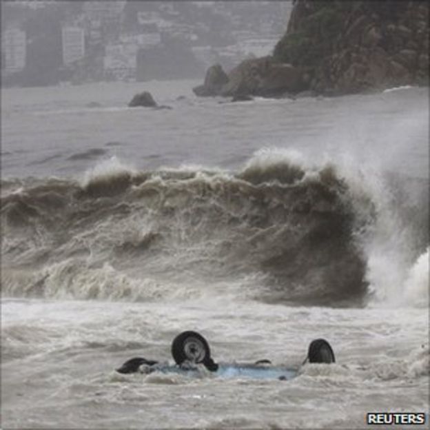 Tropical storm Beatriz weakens on leaving Mexico coast - BBC News