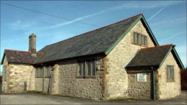 Halkyn library stays open with anonymous donation - BBC News