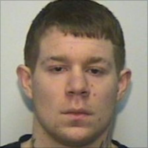 Single punch killer Jake Roberts detained indefinitely - BBC News