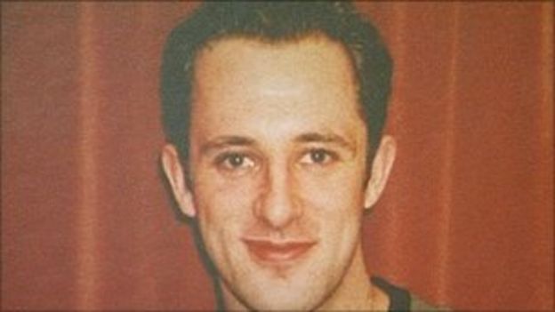 Remains of fall death man Christopher Rochester exhumed - BBC News