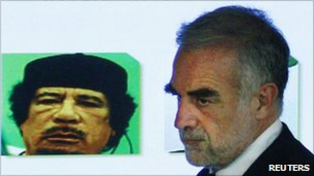 Libya rebels welcome AU's 'Gaddafi-free' talks offer - BBC News