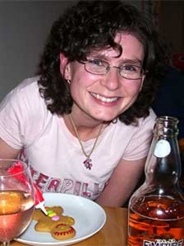 Gene dilemma to prevent next generation cancer - BBC News