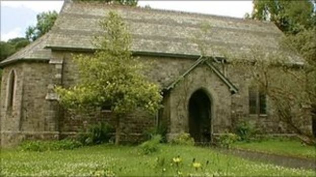 Sticklepath village church in closure threat - BBC News
