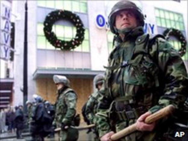 Experts analyse plan to boost UK's reserve armed forces - BBC News