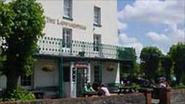 Fulford House pub's bedsit conversion approved in Hartcliffe - BBC News