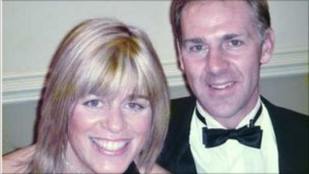 Wife of Mark Stapleton speaks of Devon crash with horse - BBC News