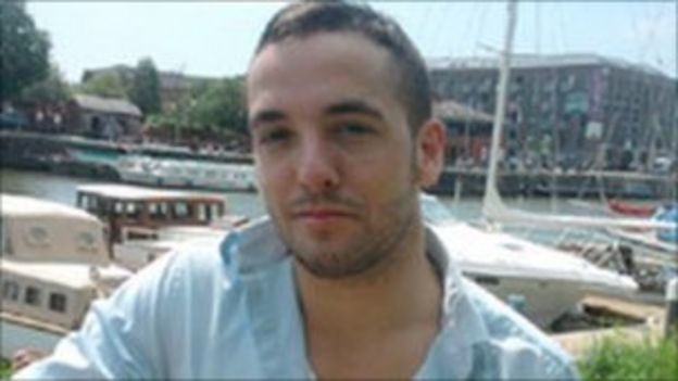 Gwent Police say Ian Hamilton may be hit-and-run victim - BBC News