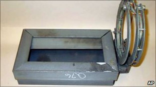 On the trail of the Australian collar-bomb hoaxer - BBC News