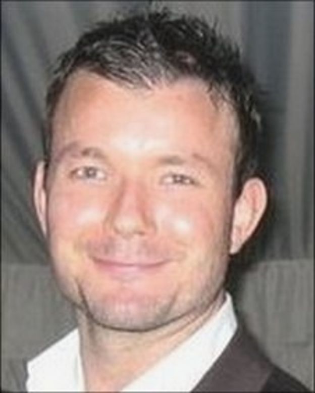 Epping fatal hit-and-run witness appeal - BBC News