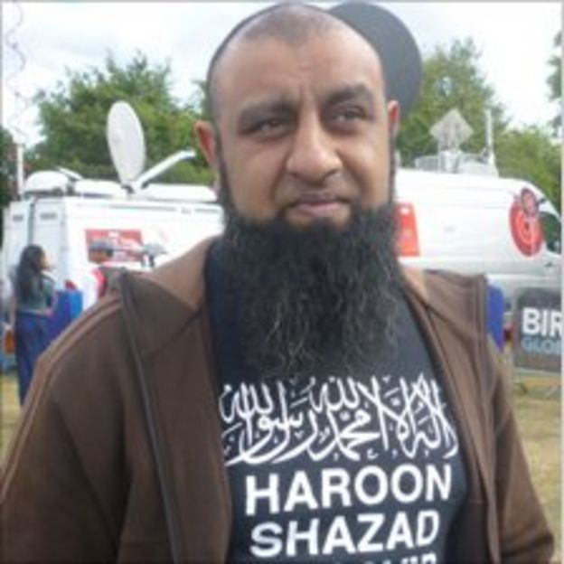 Minute's silence at Birmingham peace rally - BBC News