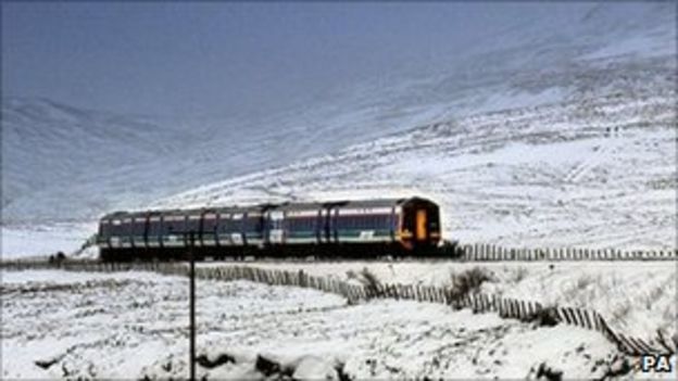 Pledge of faster Edinburgh to Inverness rail journeys - BBC News