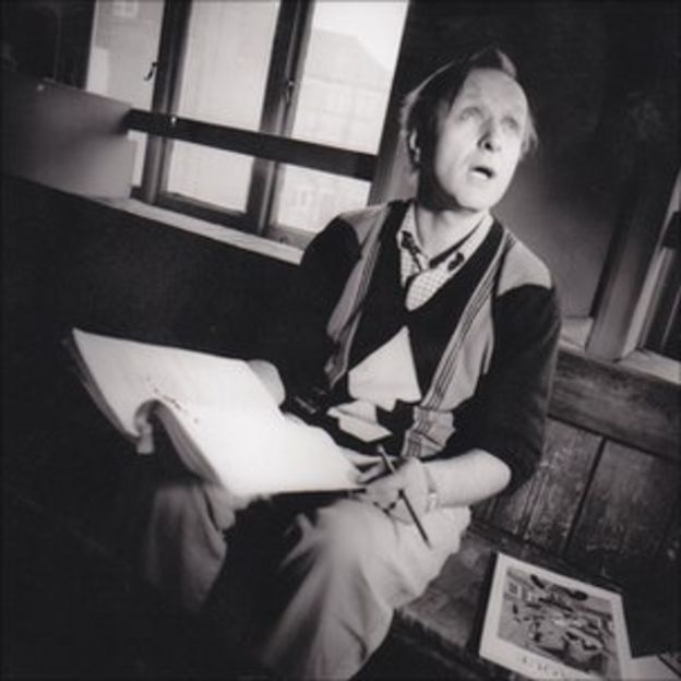 Sam Walters on the Orange Tree's 40 fruitful years - BBC News